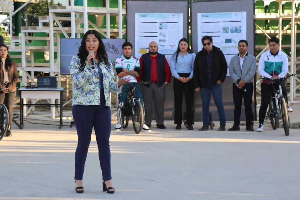 PRESENTARON ALUMNOS DE UTT PROYECTOS DE MOVILIDAD SUSTENTABLE – Angel Reyna